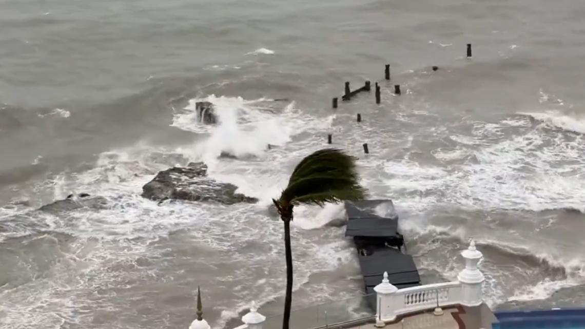 VIDEO: Hurricane Helene's impacts felt in Cancun, Mexico | wfaa.com