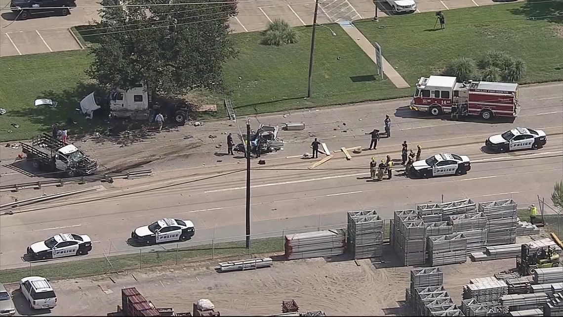 2 killed, 2 injured in Irving crash | wfaa.com