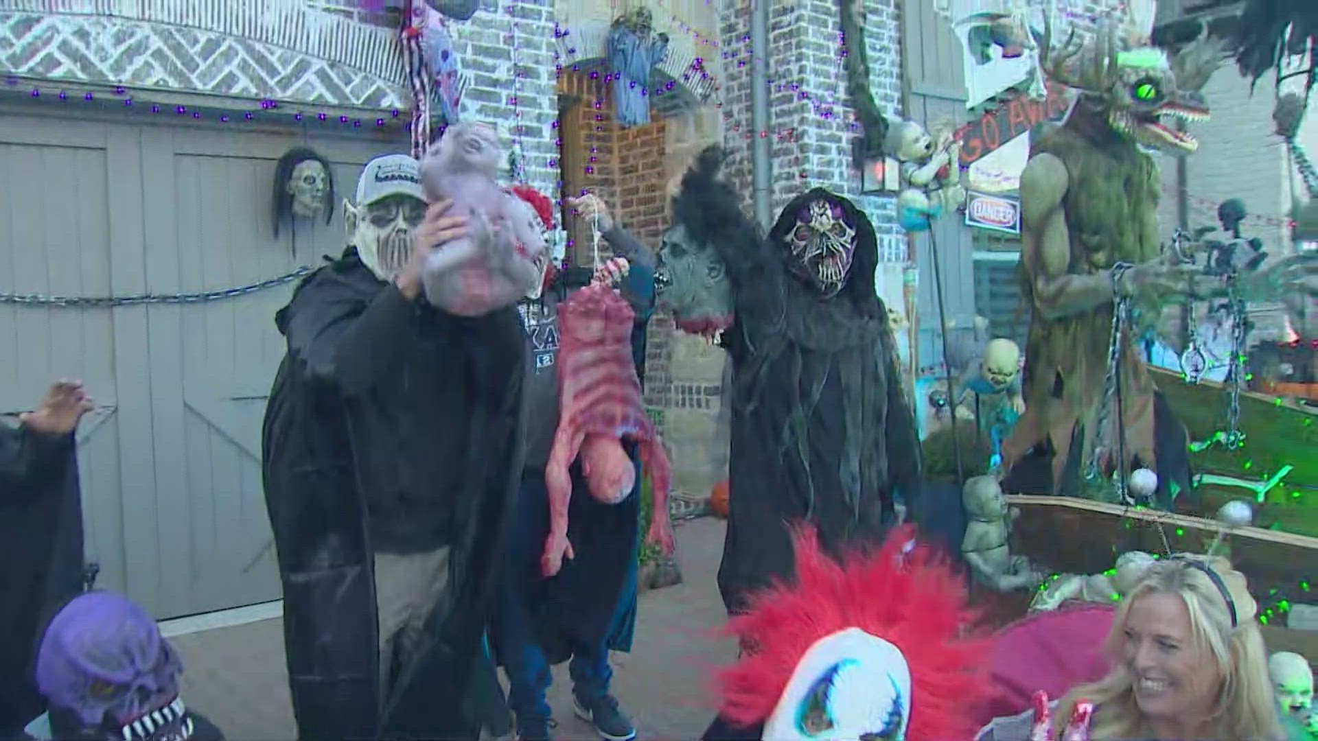 Halloween house draws fright while raising money to fight cancer | wfaa.com