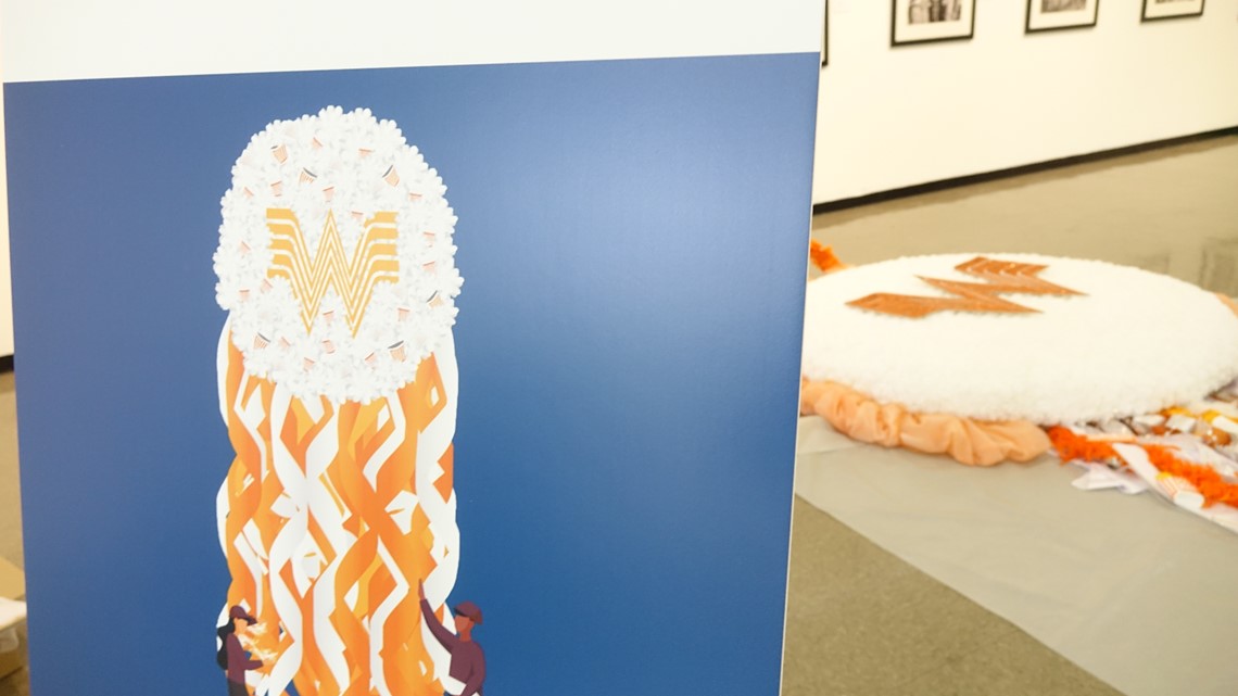 What a mum! Arlington Museum of Art unveils 18-foot-tall Whataburger ...