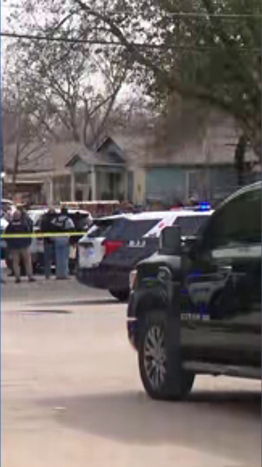 Dallas SWAT officer fatally shoots armed suspect during search warrant ...