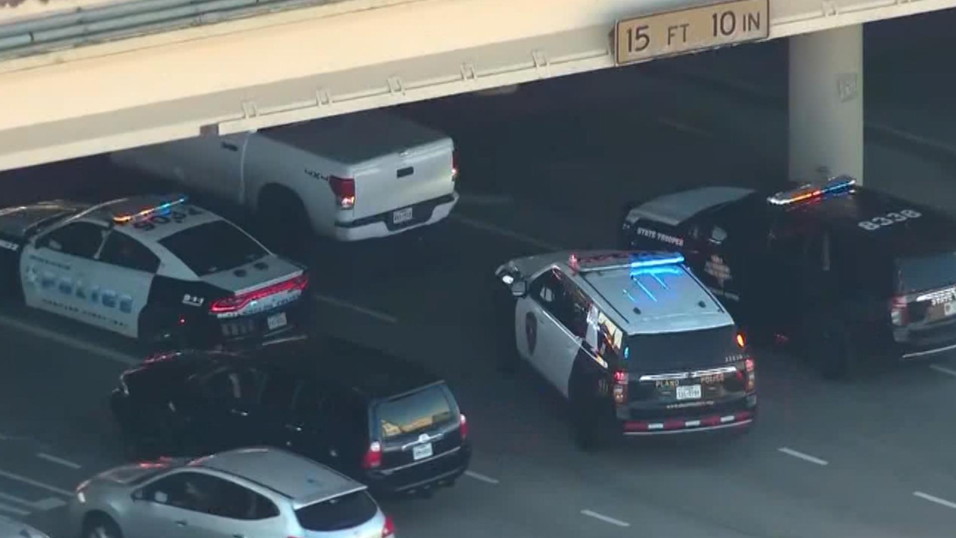 Police chase leads to suspect crashing in Plano, police say | wfaa.com