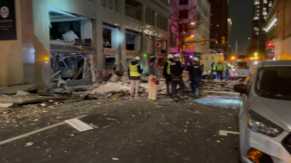 Downtown Fort Worth hotel explosion: 21 injured, officials say | wfaa.com
