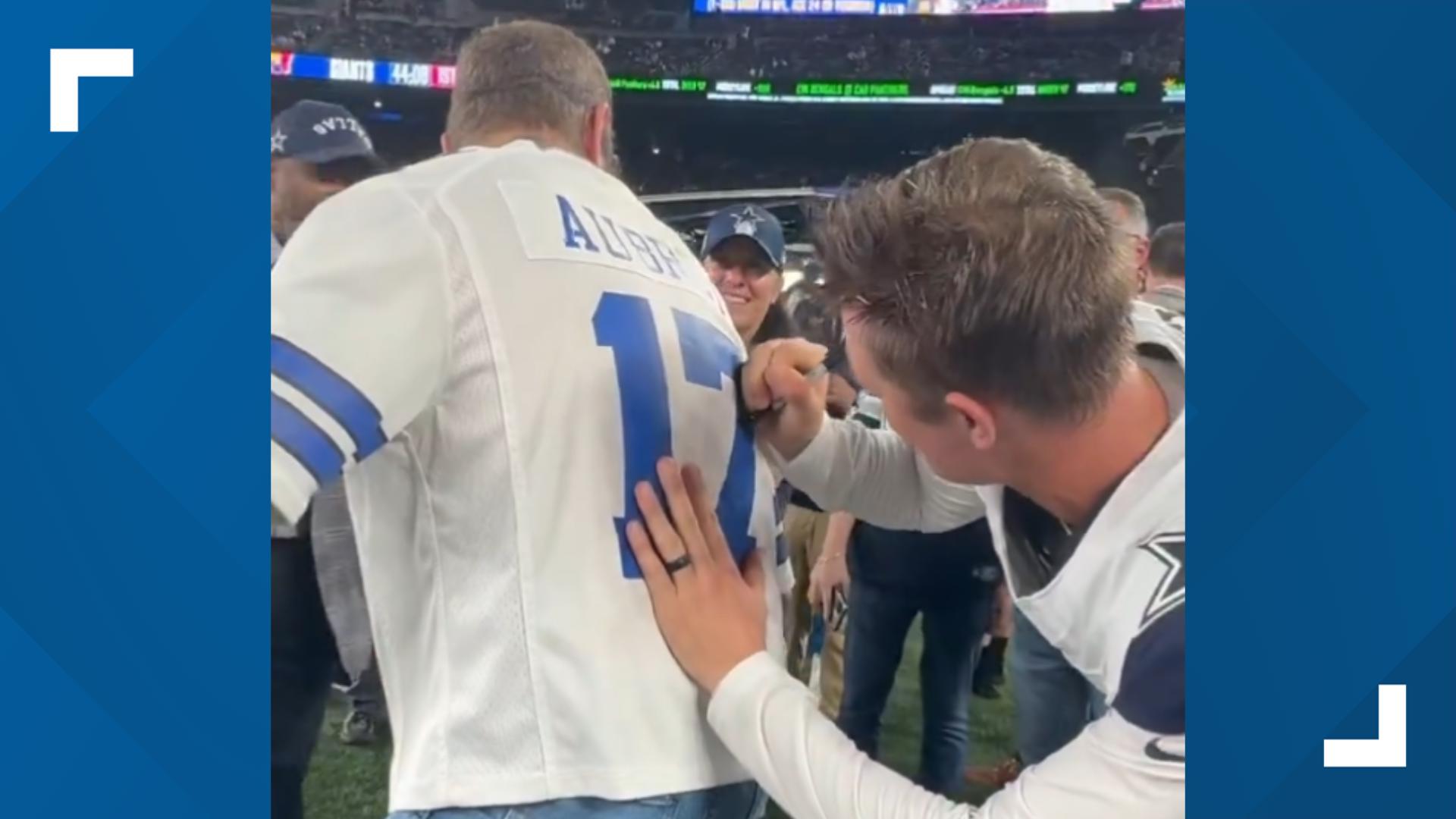 Dallas Cowboys kicker Brandon Aubrey signs Post Malone's jersey | wfaa.com