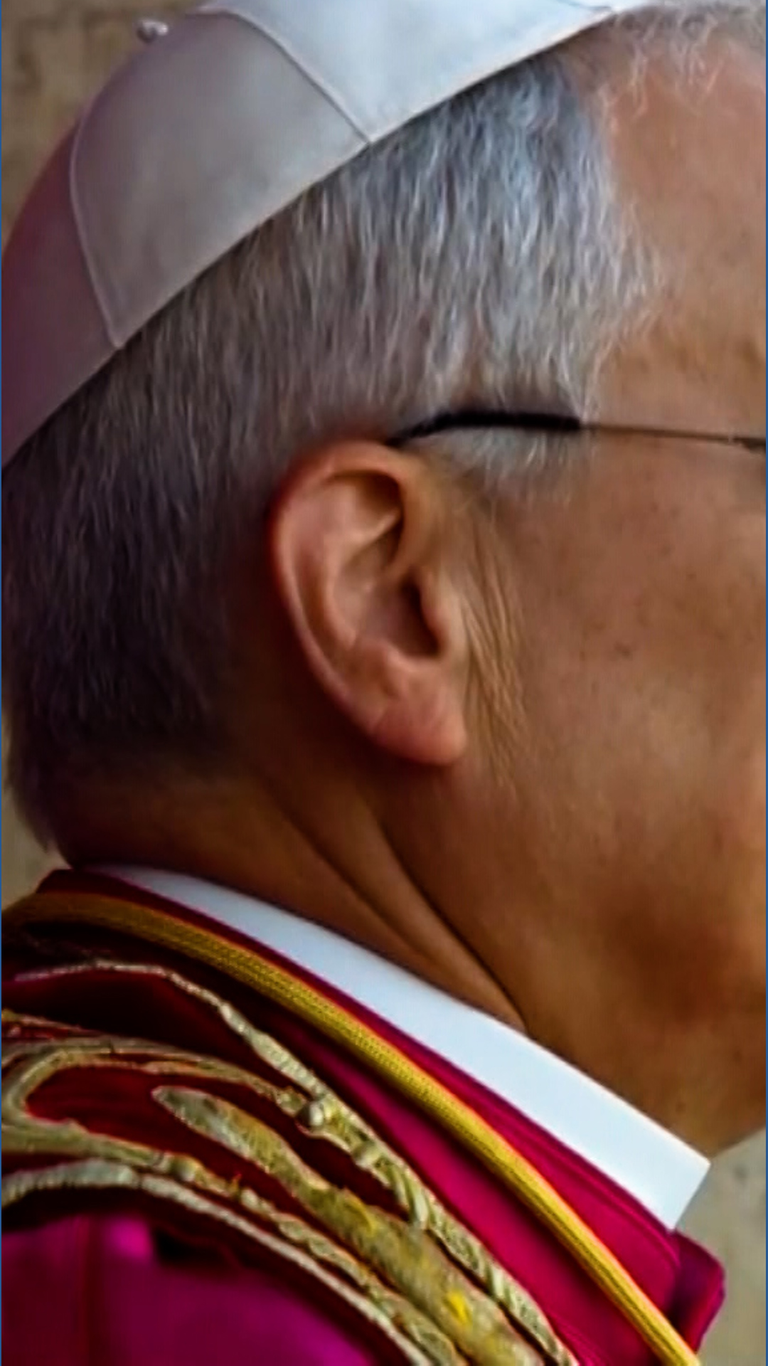 What's the history and why does the pope choose a new name? | wfaa.com