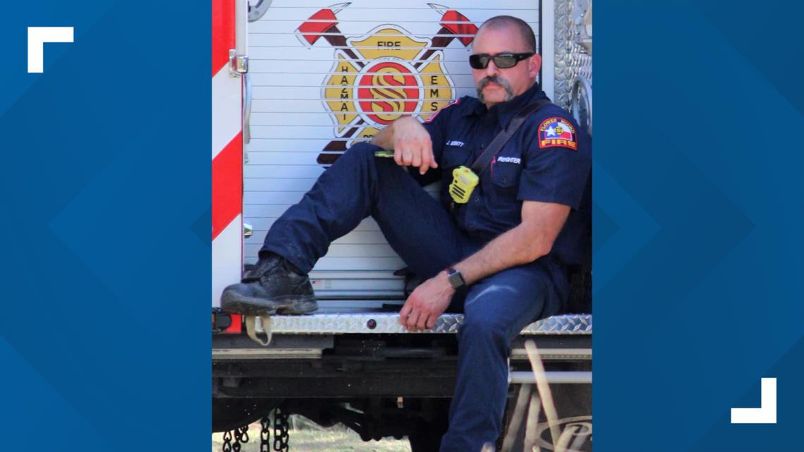 Flower Mound firefighter James Bobbitt dies after battle with cancer ...