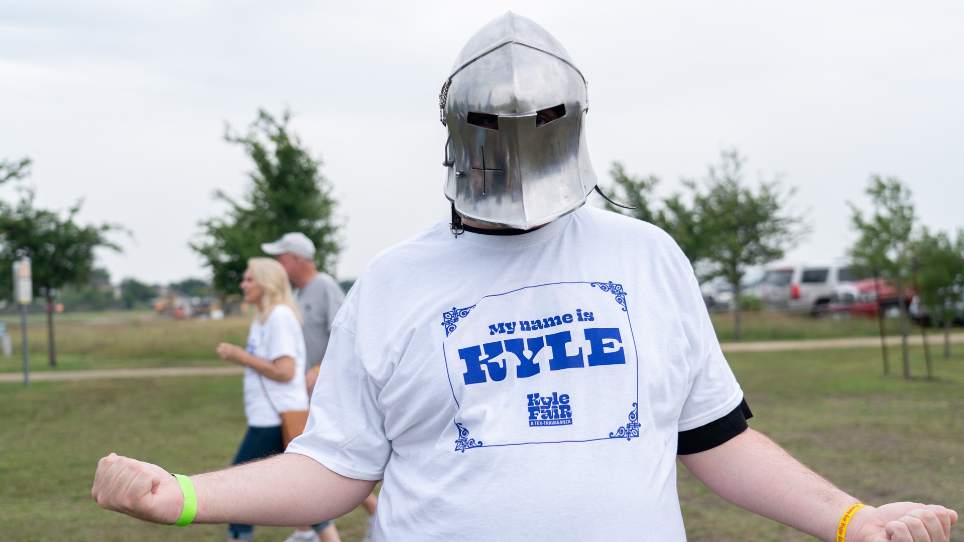 How many Kyles does it take to break a world record? | wfaa.com