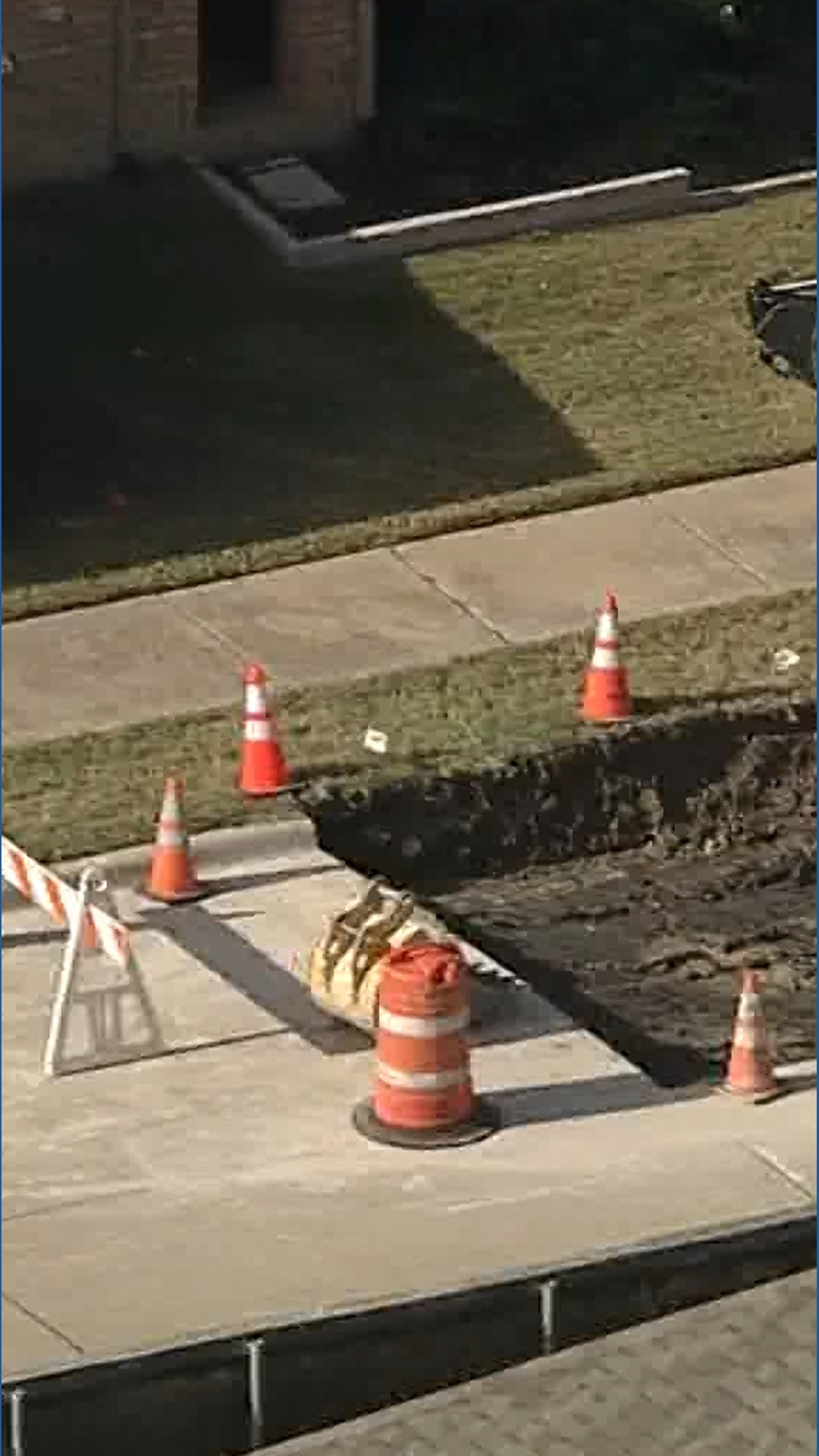 Frisco road buckles due to heat, closed for repairs | wfaa.com