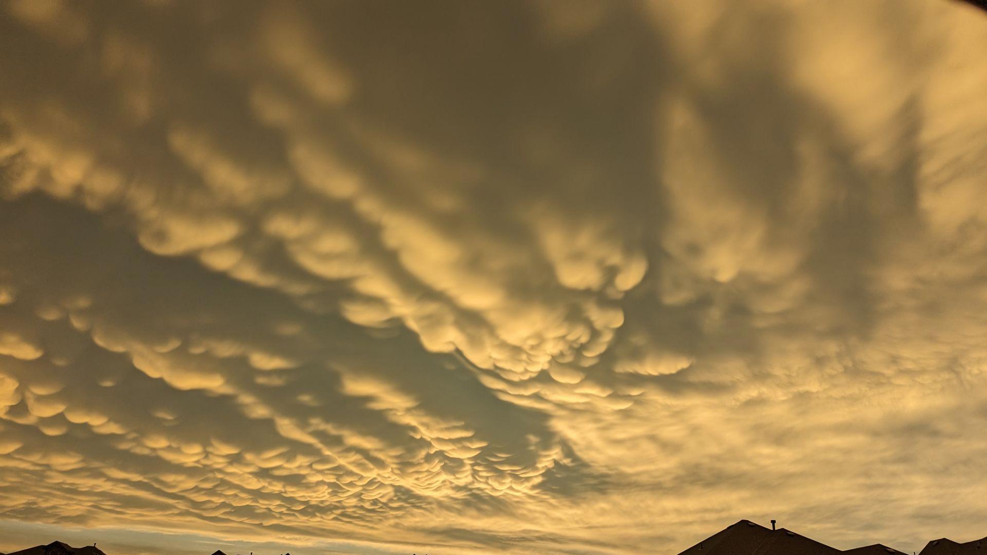 DFW Weather | What are those clouds in the sky | wfaa.com