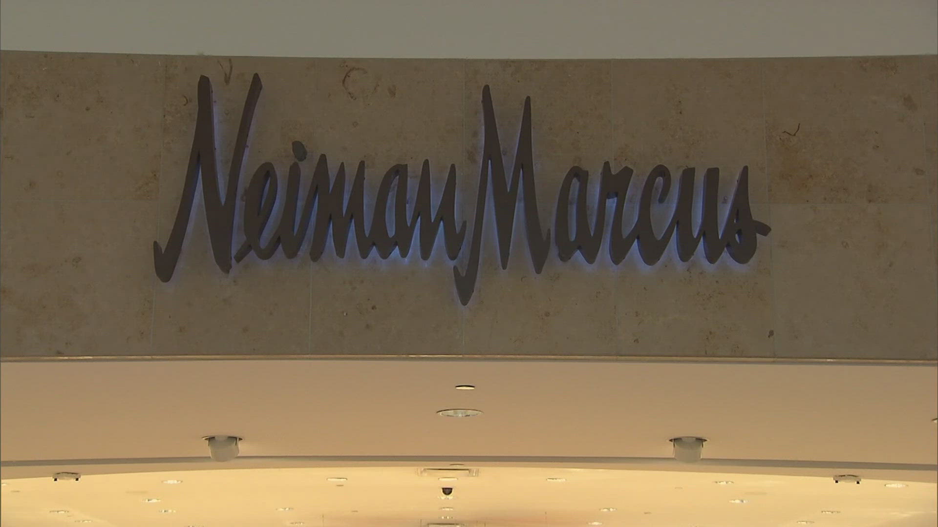 Neiman Marcus' Dallas offices closed by Saks Global | wfaa.com