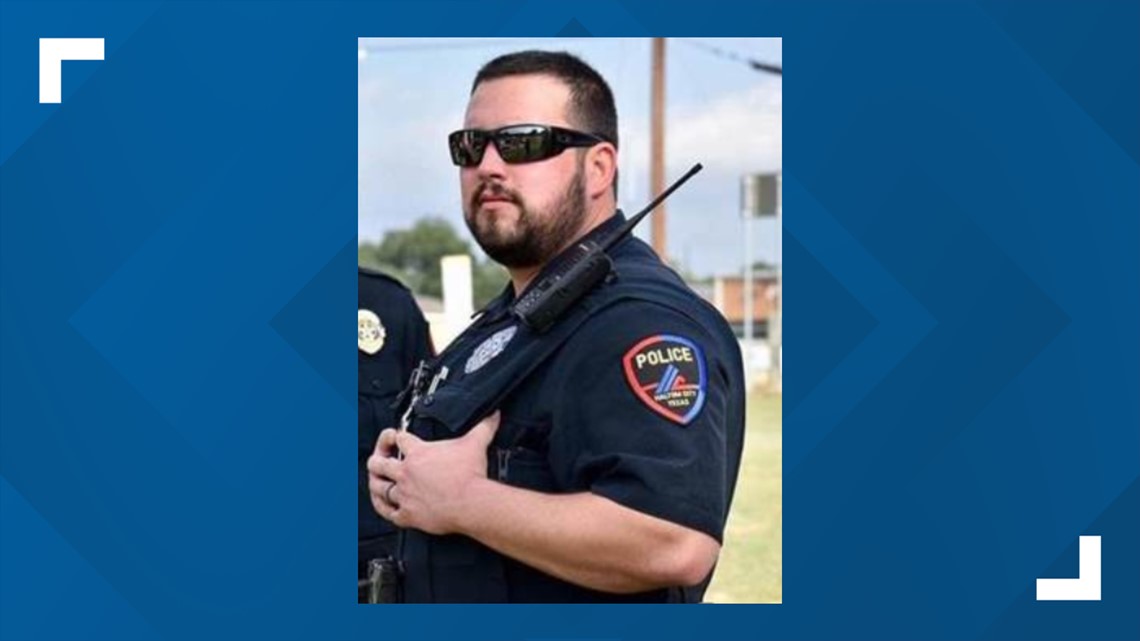 Haltom City police officer dies from COVID-19 | wfaa.com