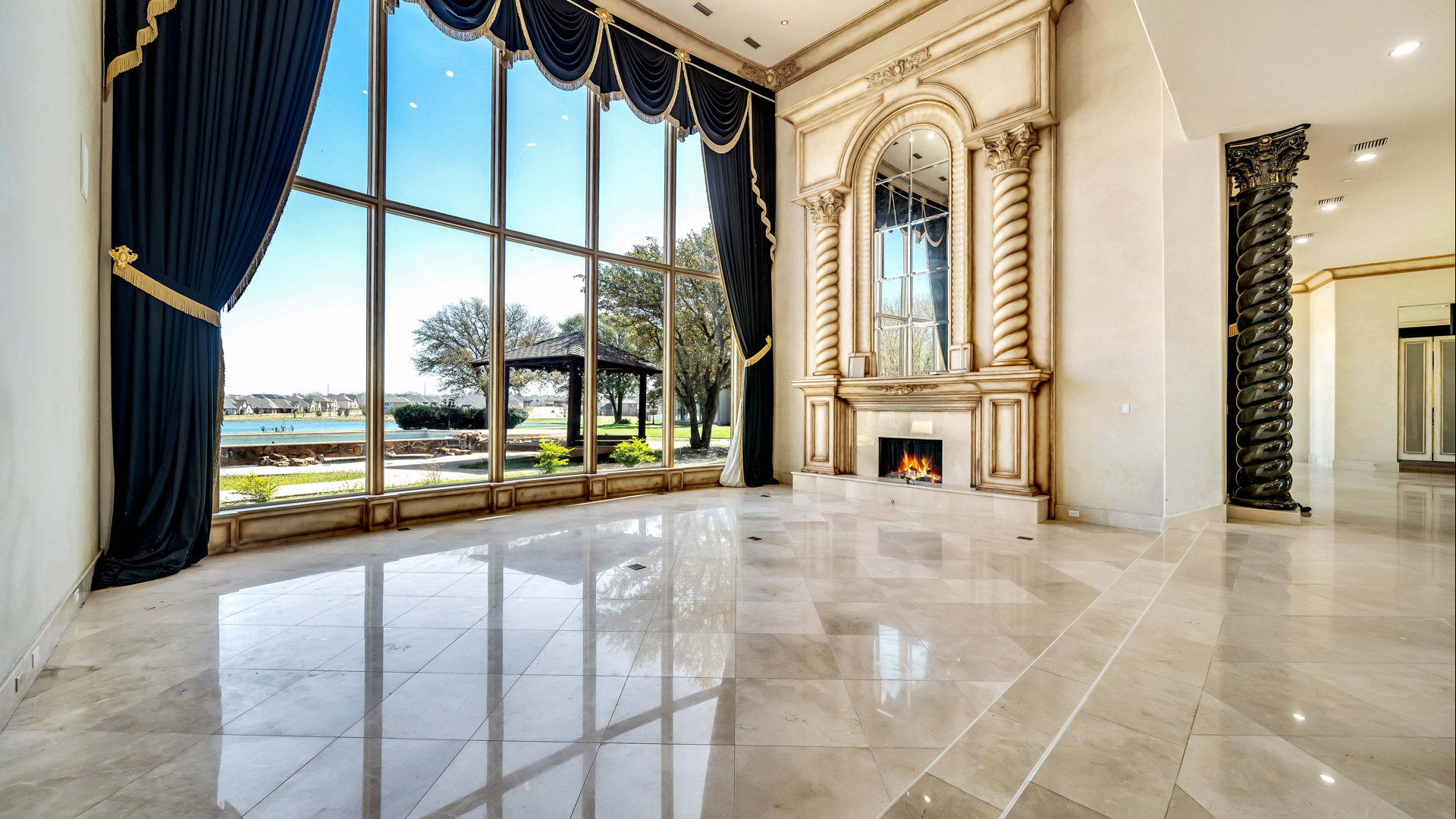 Deion Sanders' former Texas home hits the market for $5.5 million ...