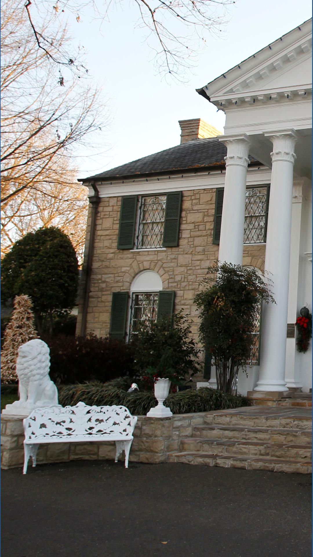 Woman charged with leading scheme to sell Graceland sentenced | wfaa.com