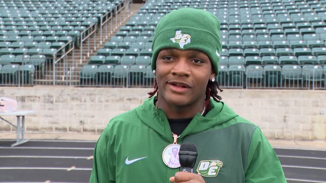 A North Texas high school running back has 1,503 yards rushing -- in ...