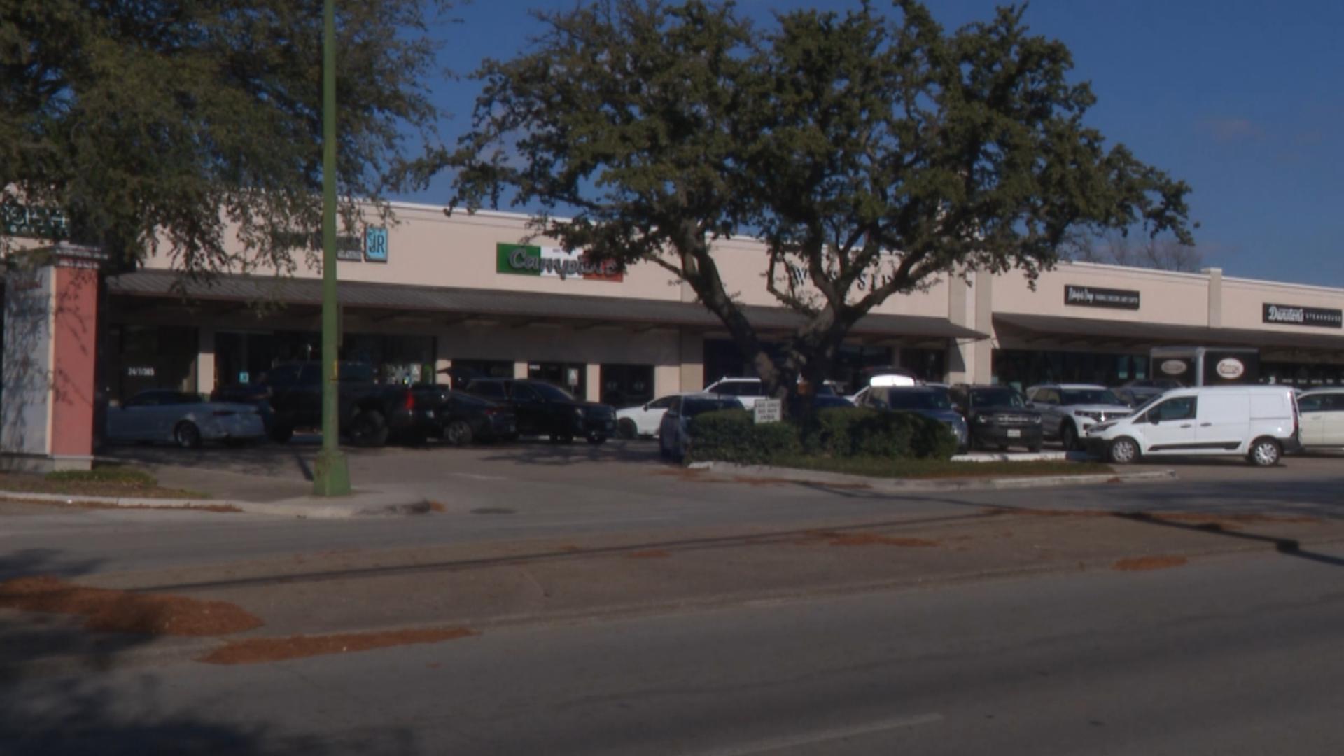 Iconic Dallas pizzeria location to temporarily close due fire | wfaa.com