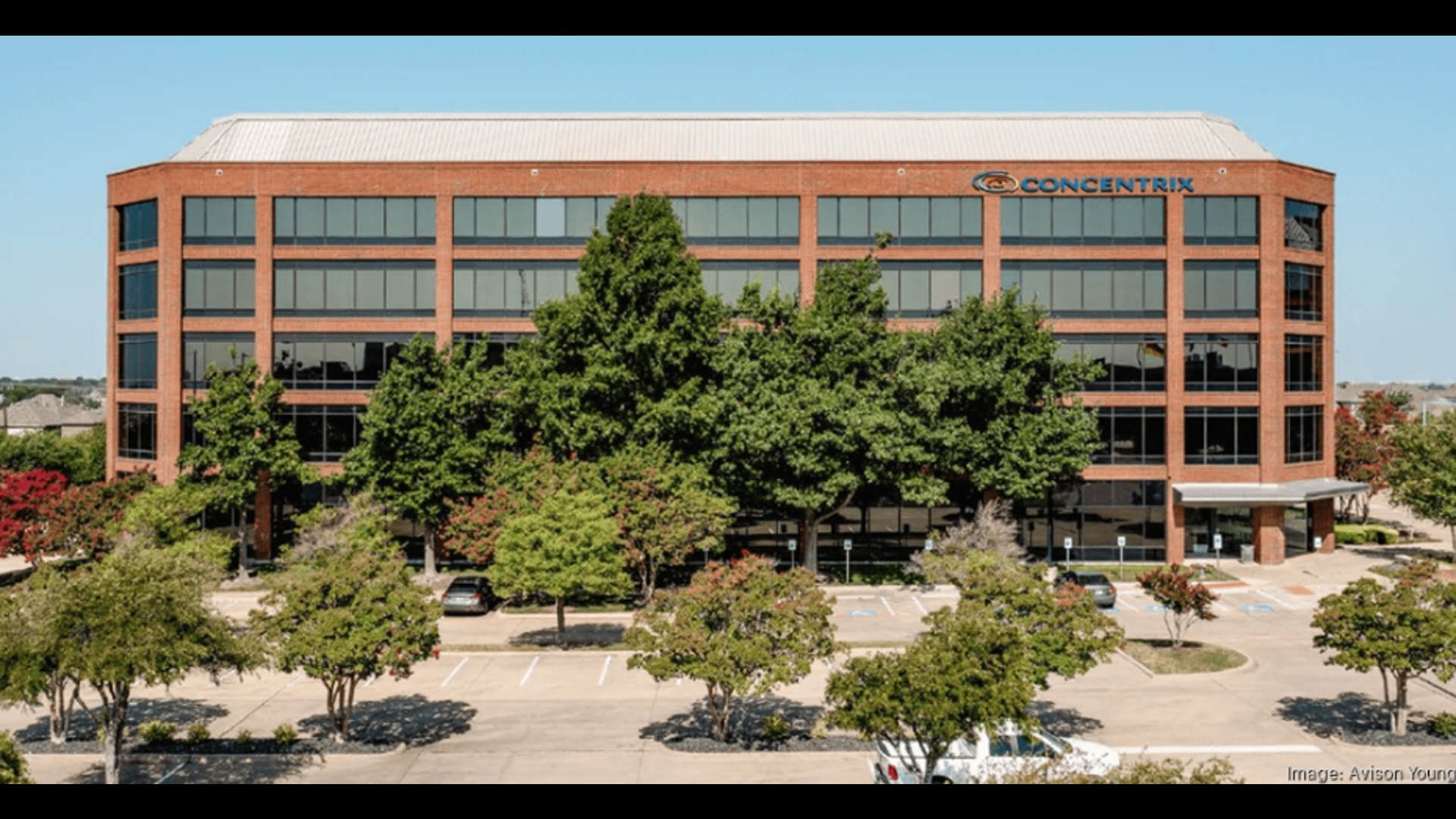UT Dallas expands with new building purchase | wfaa.com