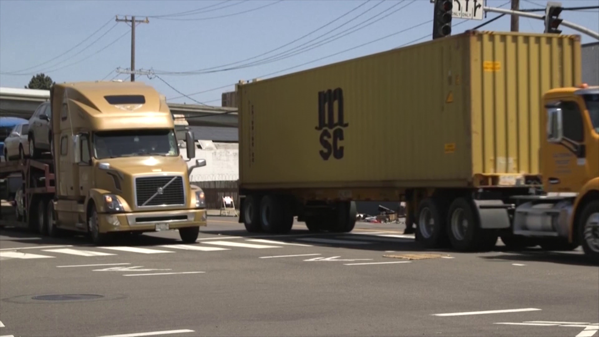 Texas trucking industry braces amid US-China trade tension | wfaa.com