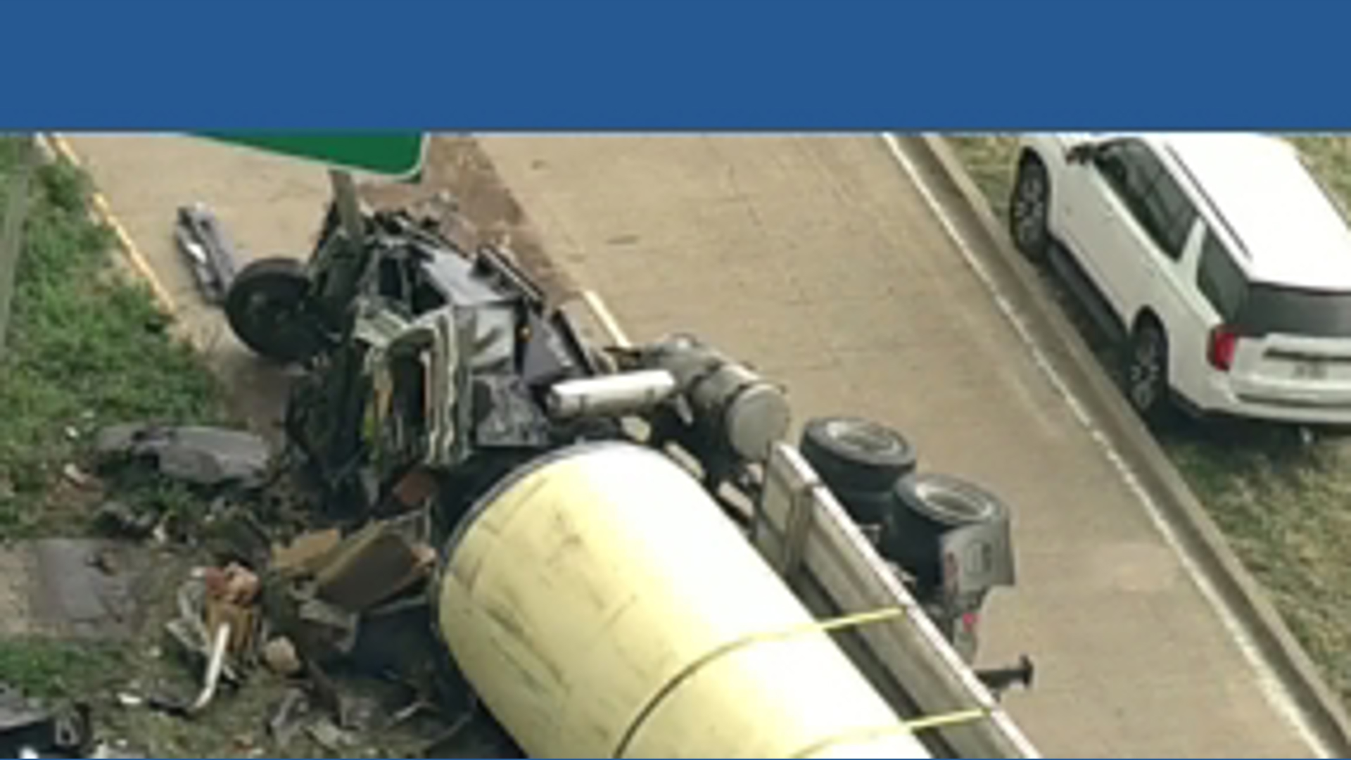 Overturned truck on I-20 in Ft Worth | wfaa.com