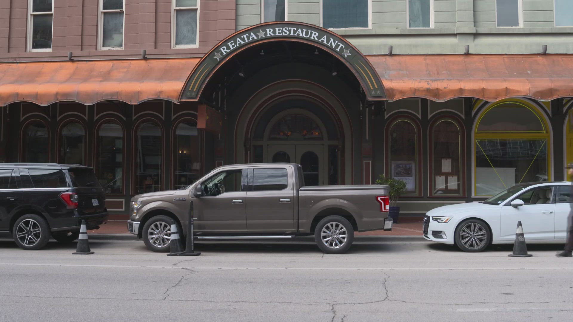 Live music venue to open at former Reata location in Sundance Square | wfaa.com