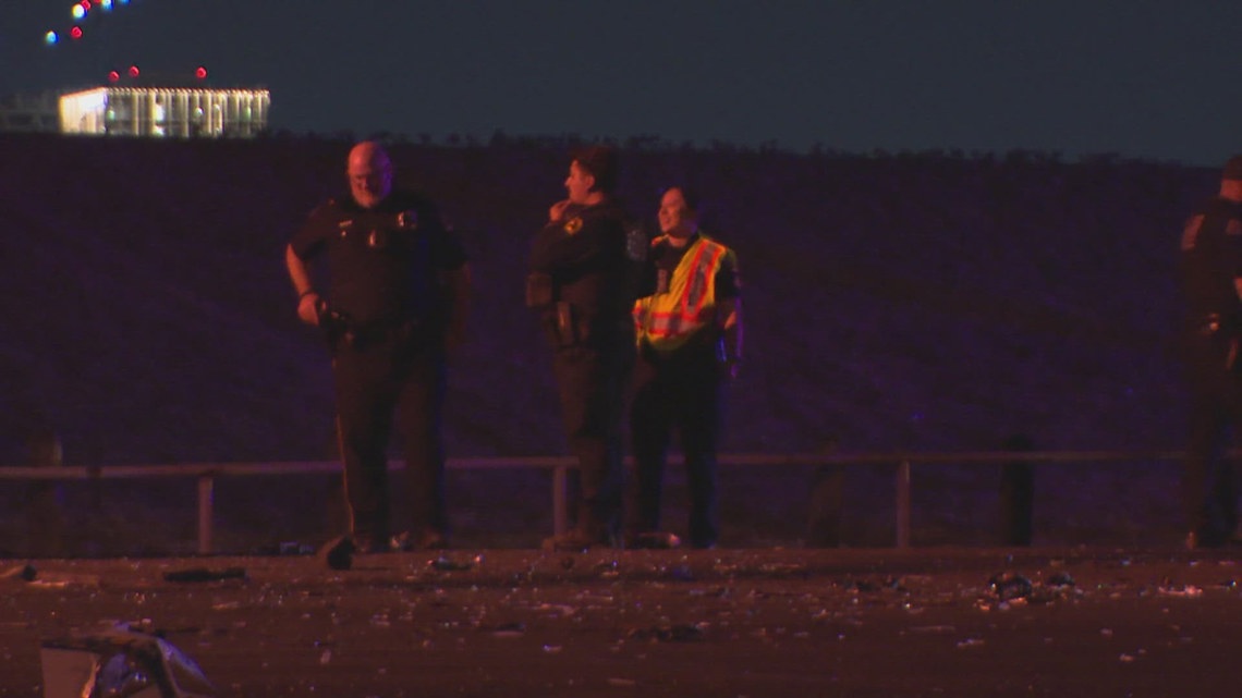 Dallas, Texas: 1 dead, 1 injured in fiery crash overnight | wfaa.com