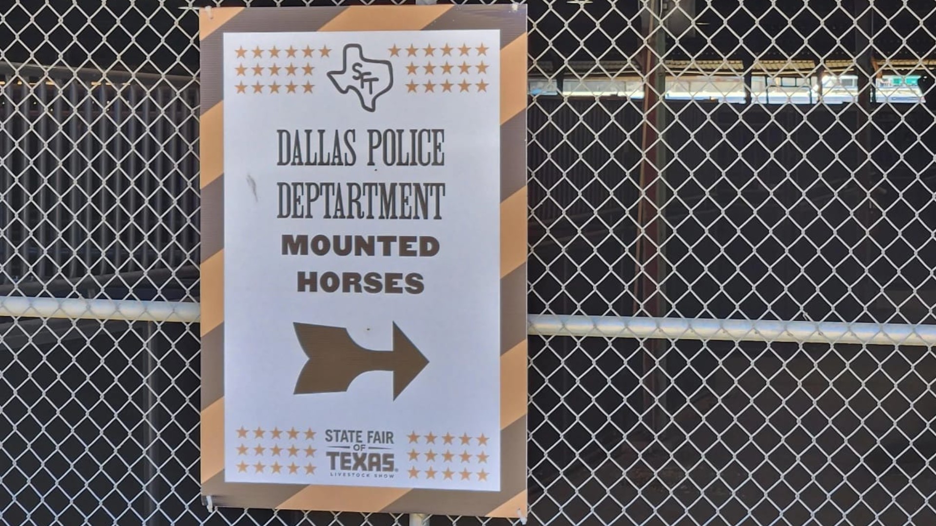 State Fair of Texas misspelled sign: Dallas Police Deptartment | wfaa.com