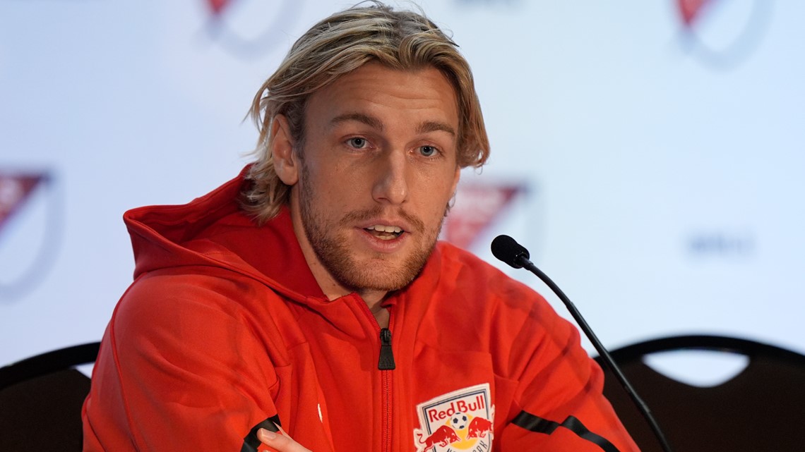 Emil Forsberg's wife accuses soccer player of neglecting family | wfaa.com