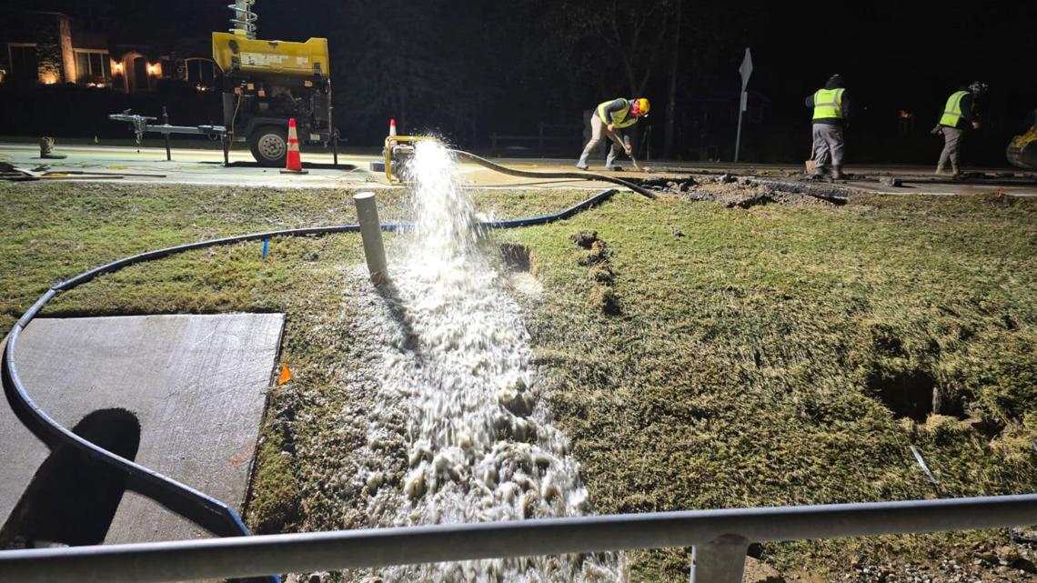 Keller, Tx: Water restored to 90 homes after leak repair | wfaa.com
