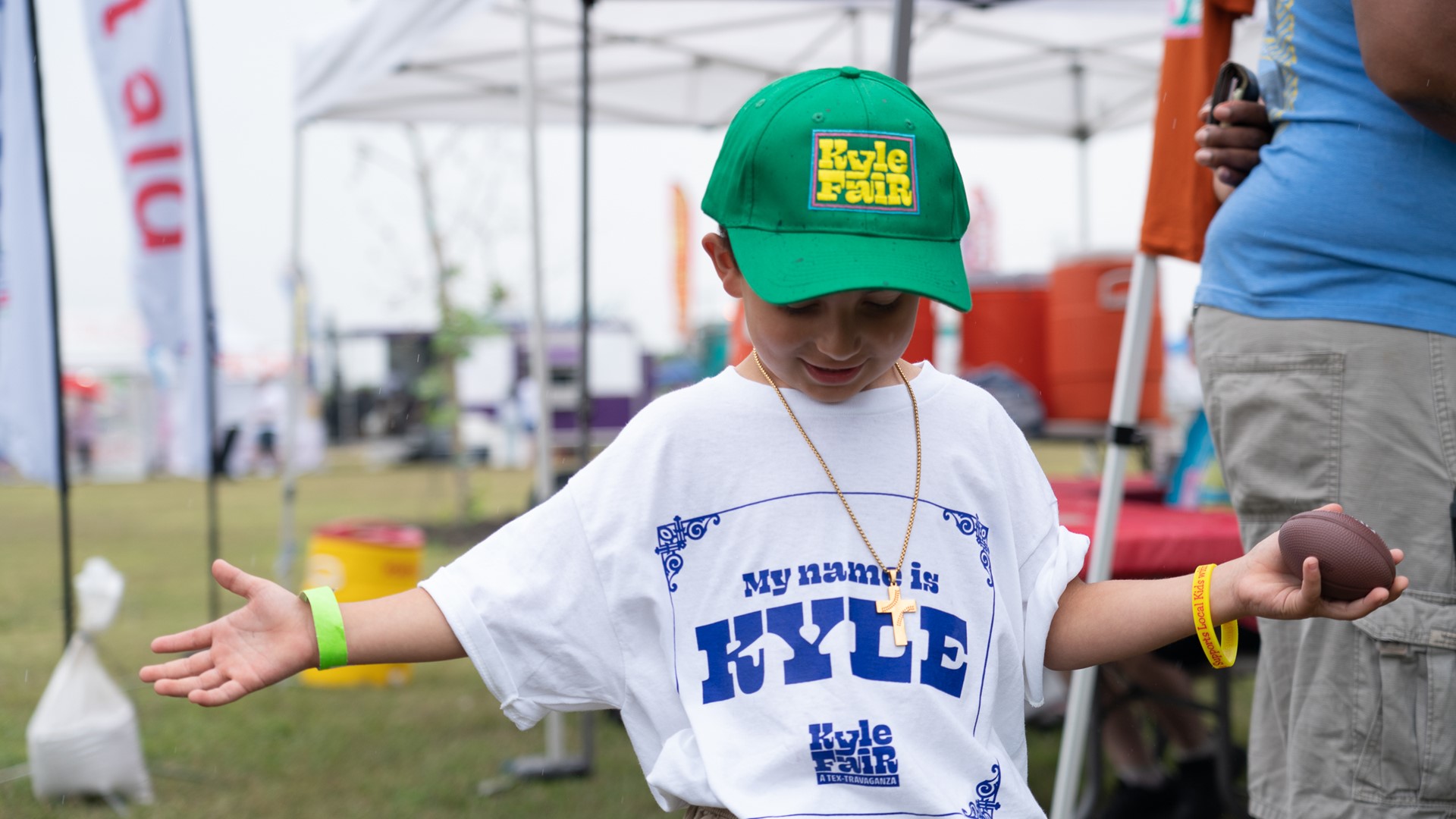 How many Kyles does it take to break a world record? | wfaa.com