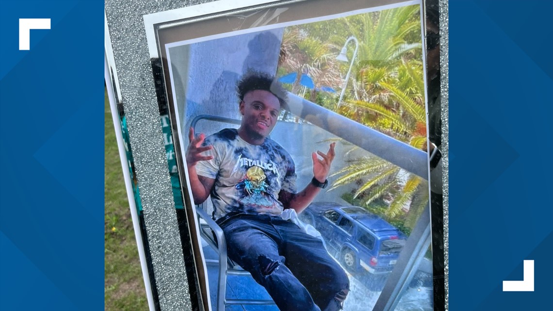 Dallas concert shooting: Vigil held for 26-year-old victim | wfaa.com