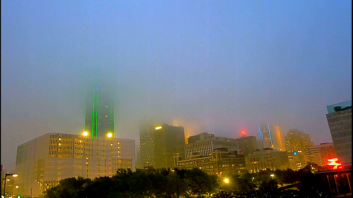 TIMELAPSE: Fog comes through Dallas (May 2025) | wfaa.com