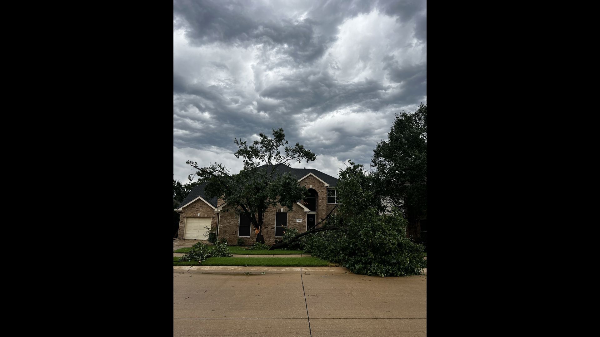 DFW severe storm damage after tornado warnings: Updates | wfaa.com