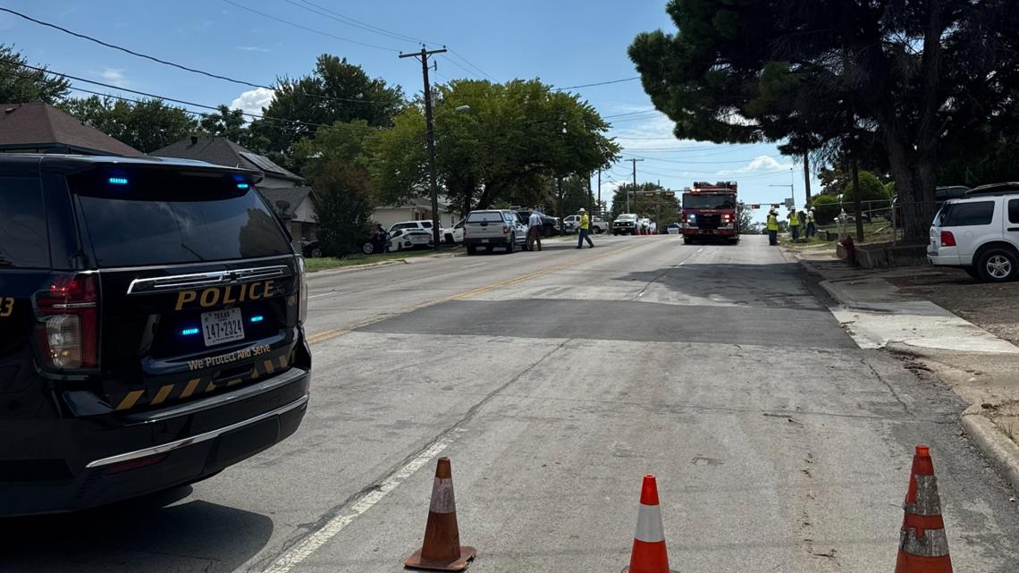 Fort Worth, Texas I-35W pileup crash in 2021: New details emerge | wfaa.com