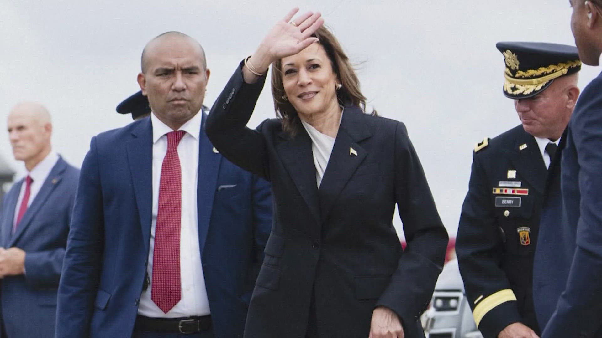 Kamala Harris begins campaigning after securing enough delegates to ...