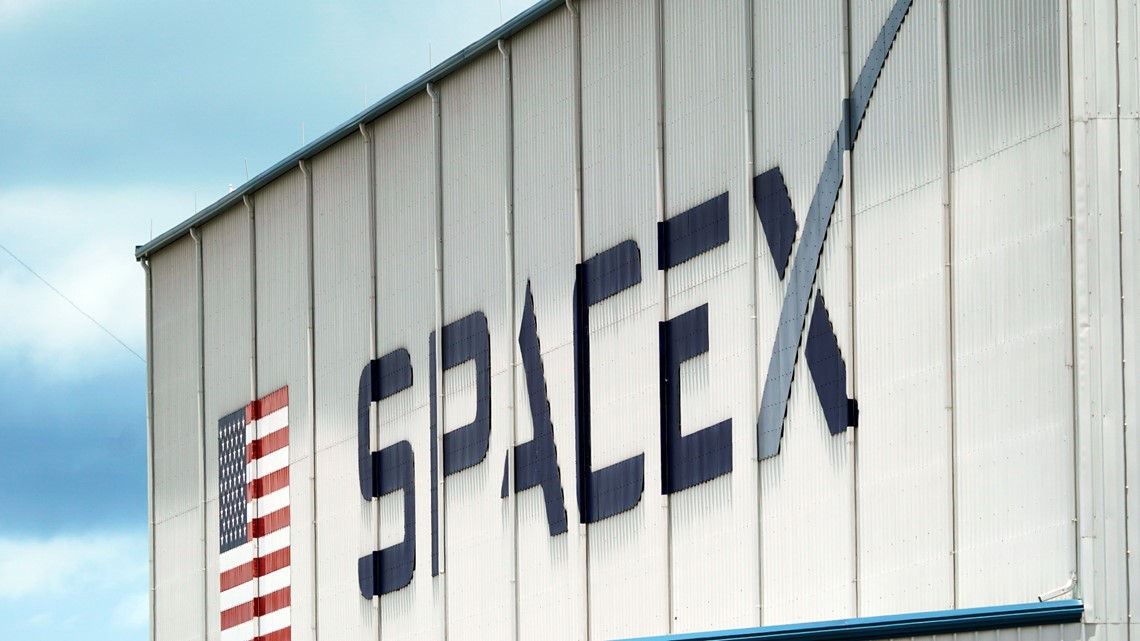 SpaceX planning new facility near Austin, report says | wfaa.com
