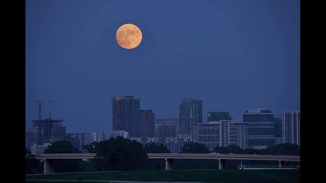 Gallery: Hunter's Moon pics from around North Texas | wfaa.com
