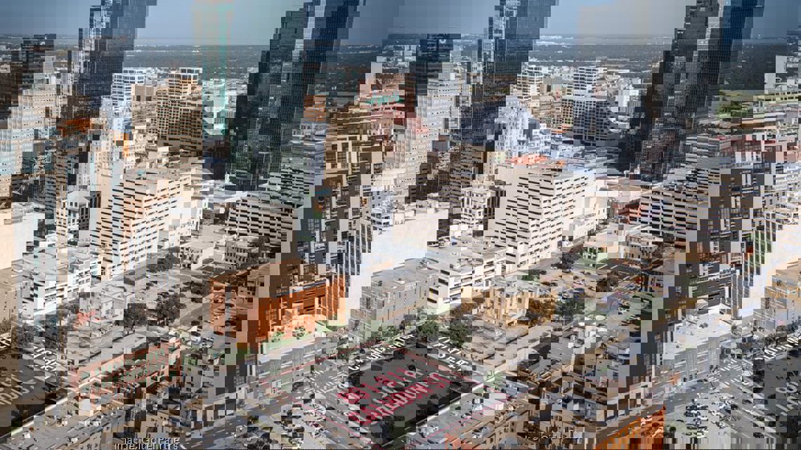 Christian radio station KLTY shutting down after 40 years | wfaa.com