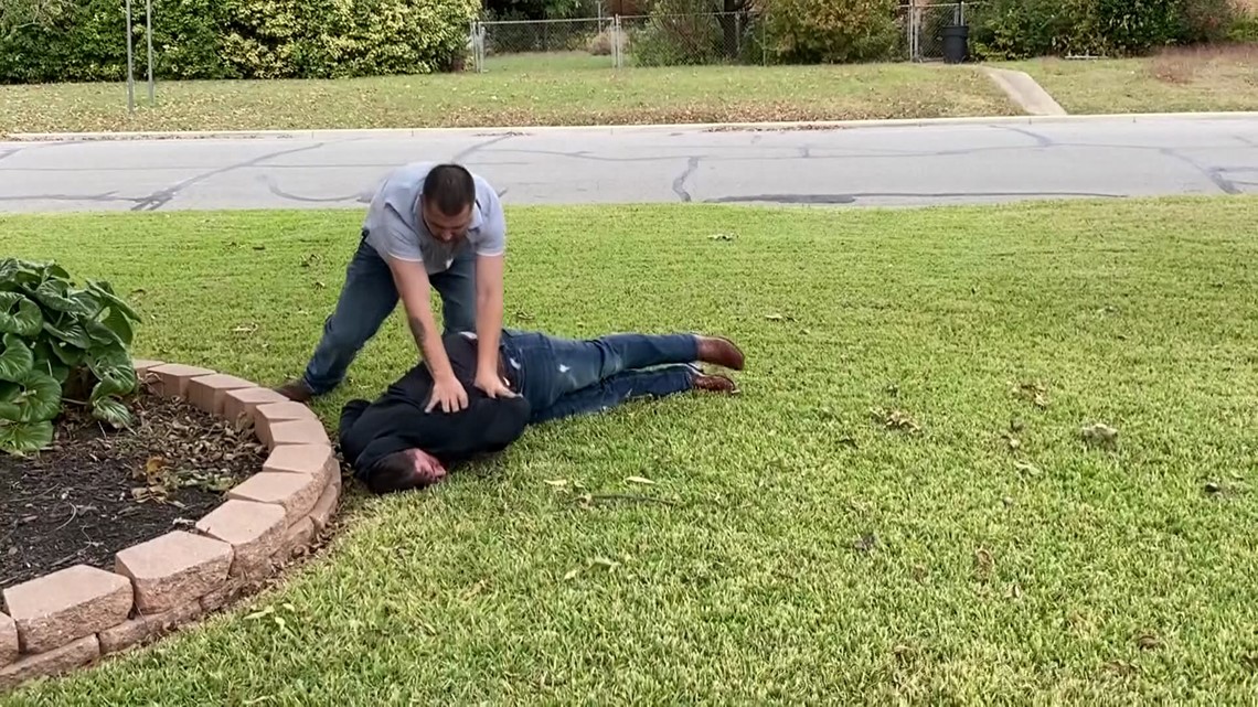 WATCH: Man chases down drunk driver who killed Texas officer | wfaa.com