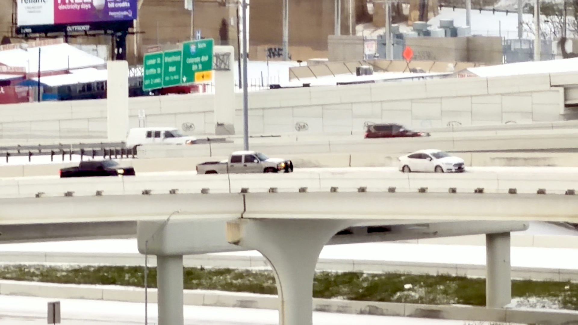 DFW road conditions: Cars struggle along I-30 near I-35E in Downtown ...