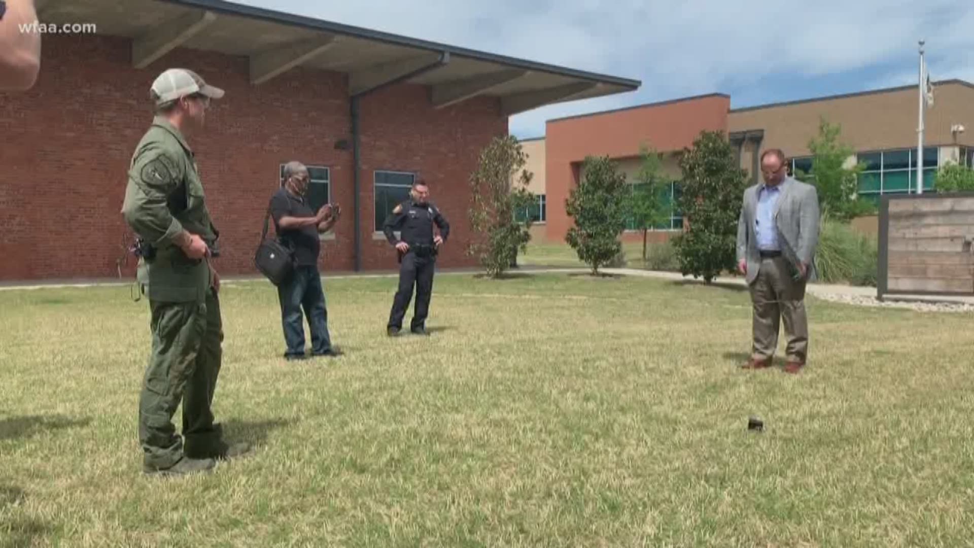 Like a cross between Spider-Man and a Taser: Watch Fort Worth PD's ...