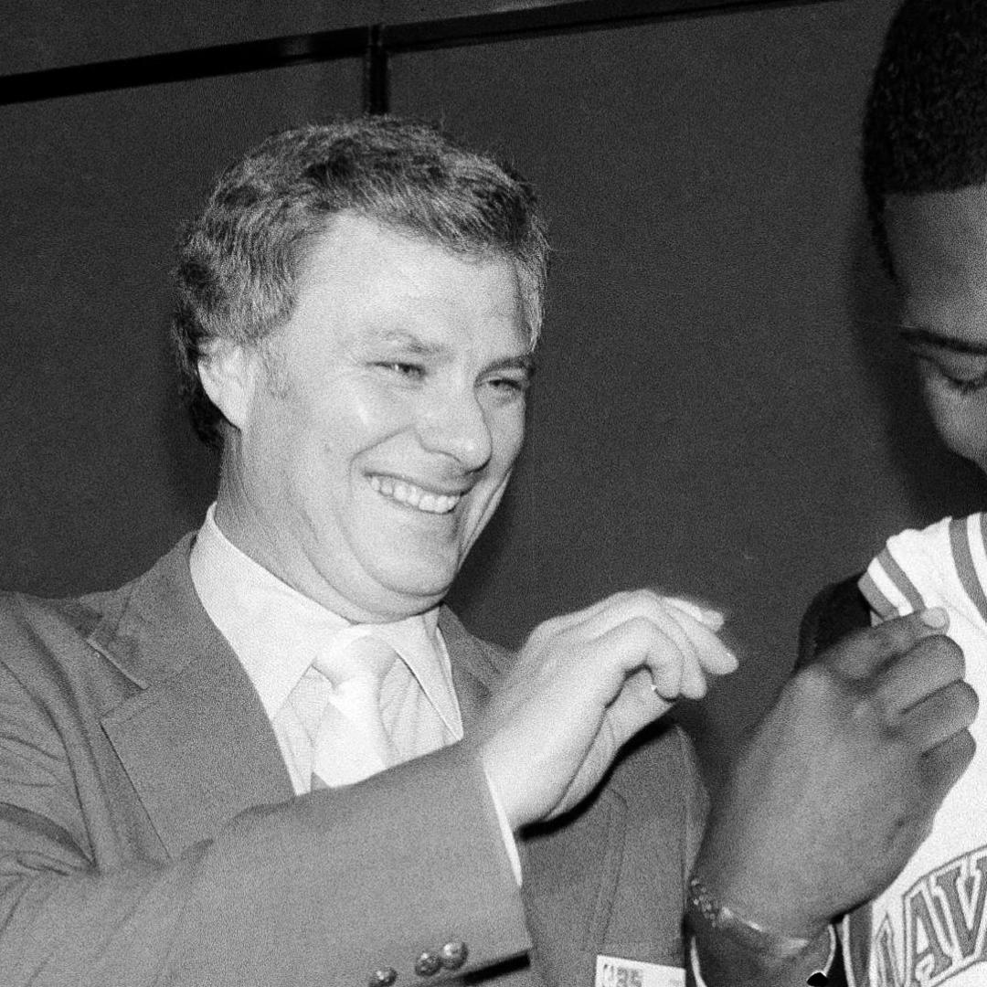 Dallas Mavericks to retire Mark Aguirre's No. 24 jersey | wfaa.com