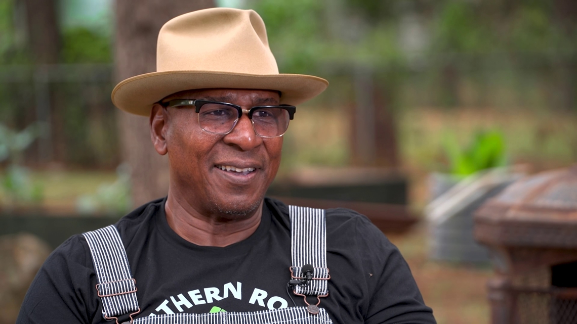 Former Cowboys David Howard planting, sowing seeds for Fort Worth ...