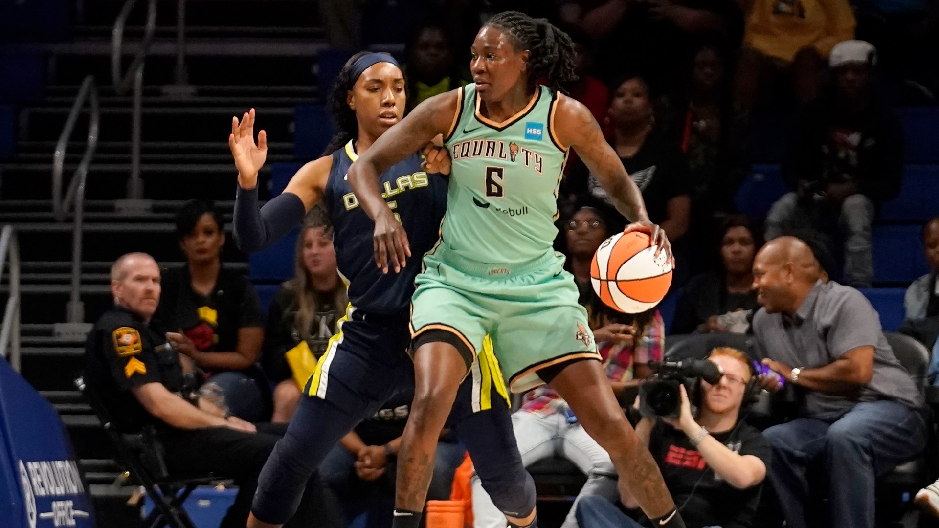 Dallas Wings: Natasha Howard and Crystal Dangerfield trade | wfaa.com
