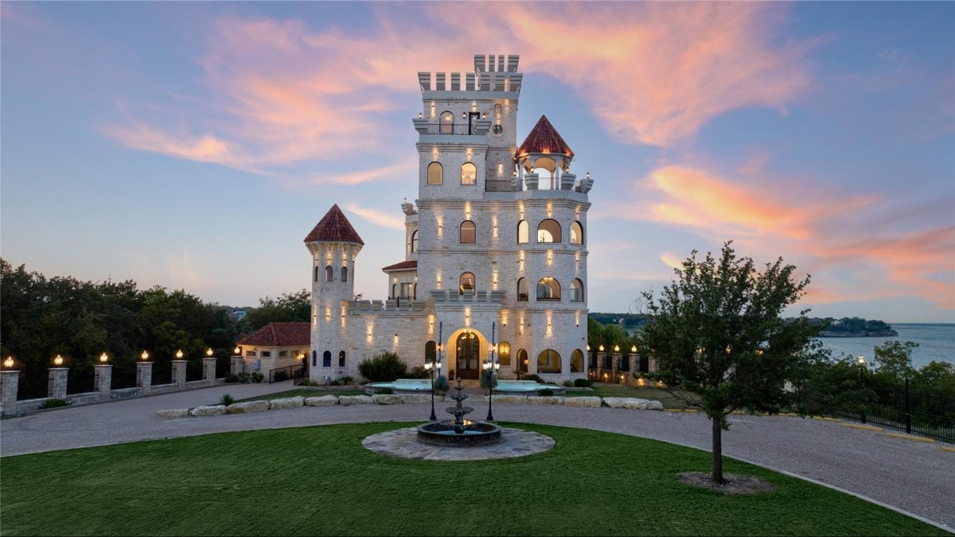 Texas castle for sale on Lake Whitney | wfaa.com