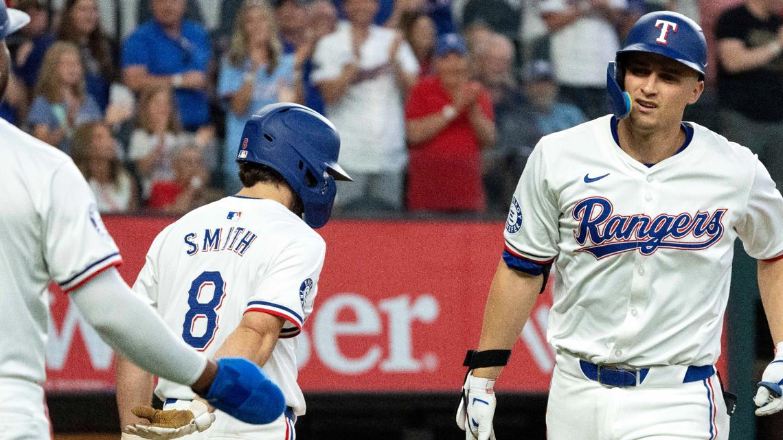 Texas Rangers sweep Arizona Diamondbacks in World Series rematch | wfaa.com