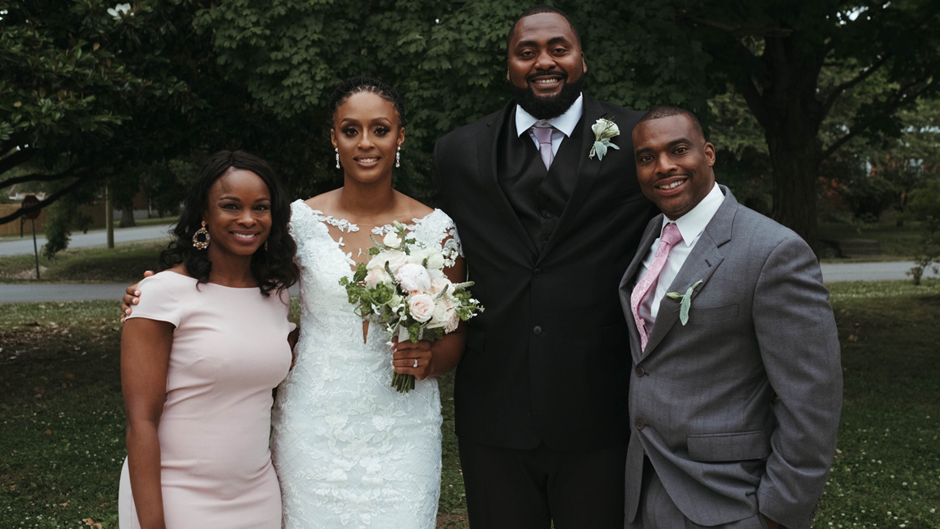 PHOTOS: TCU OL Obinna Eze writes poetry about life, wife, family | wfaa.com