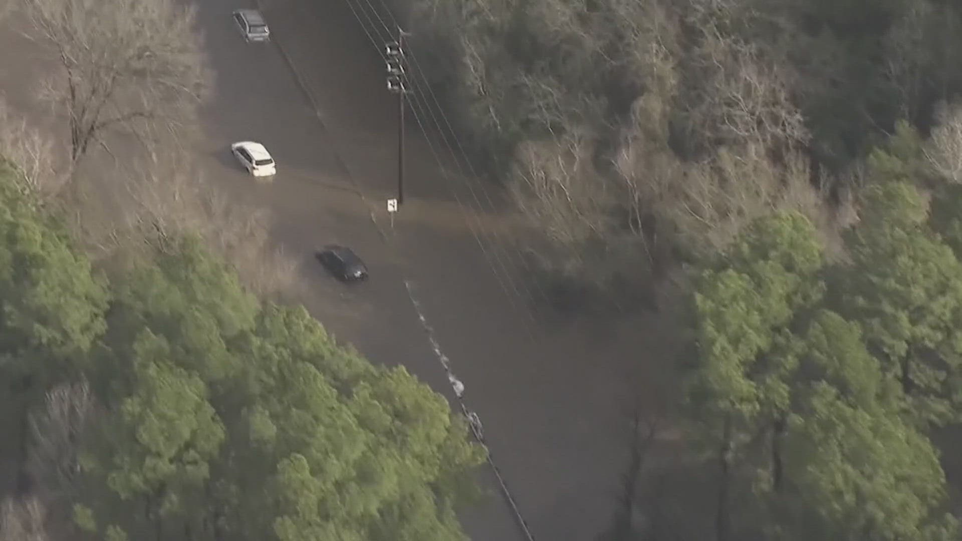 Heavy rain, flooding in southeast Texas leads to rescues | wfaa.com