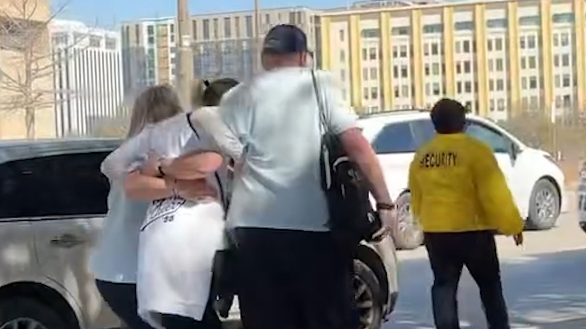 SCENE VIDEO: Hundreds evacuate Downtown Dallas NCA cheer competition ...