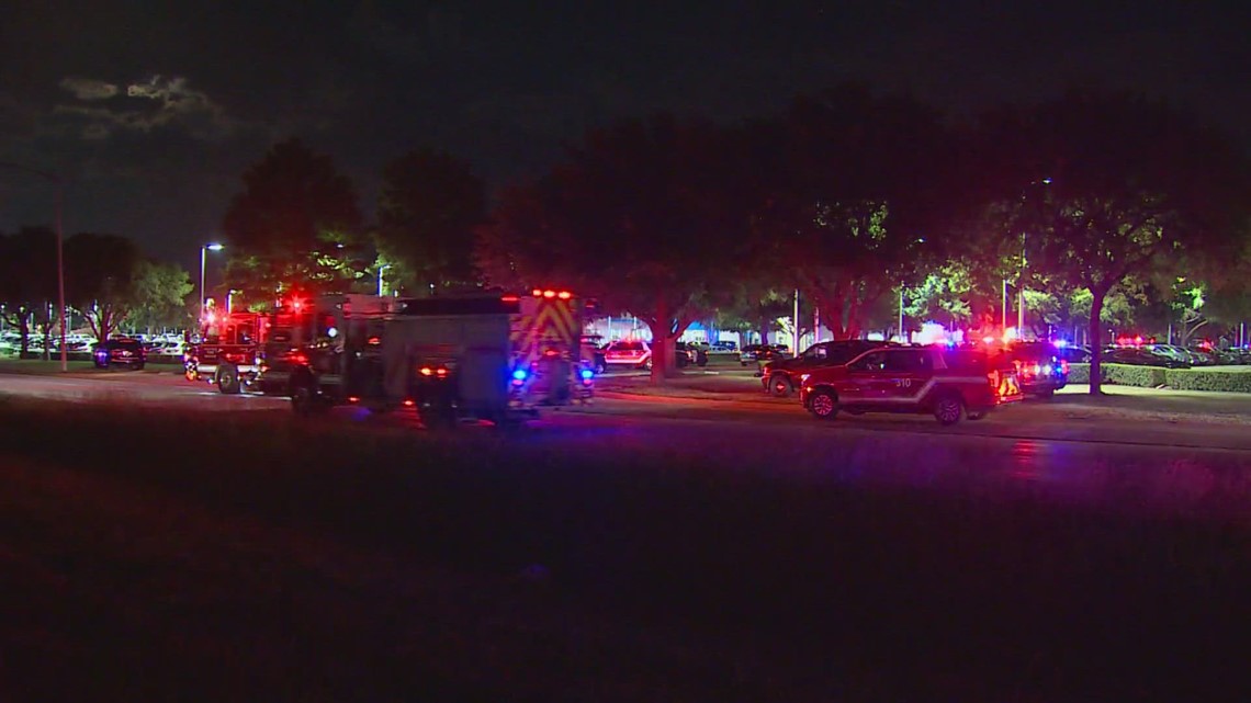 Arlington car dealership shooting: Texas suspect remains in critical ...