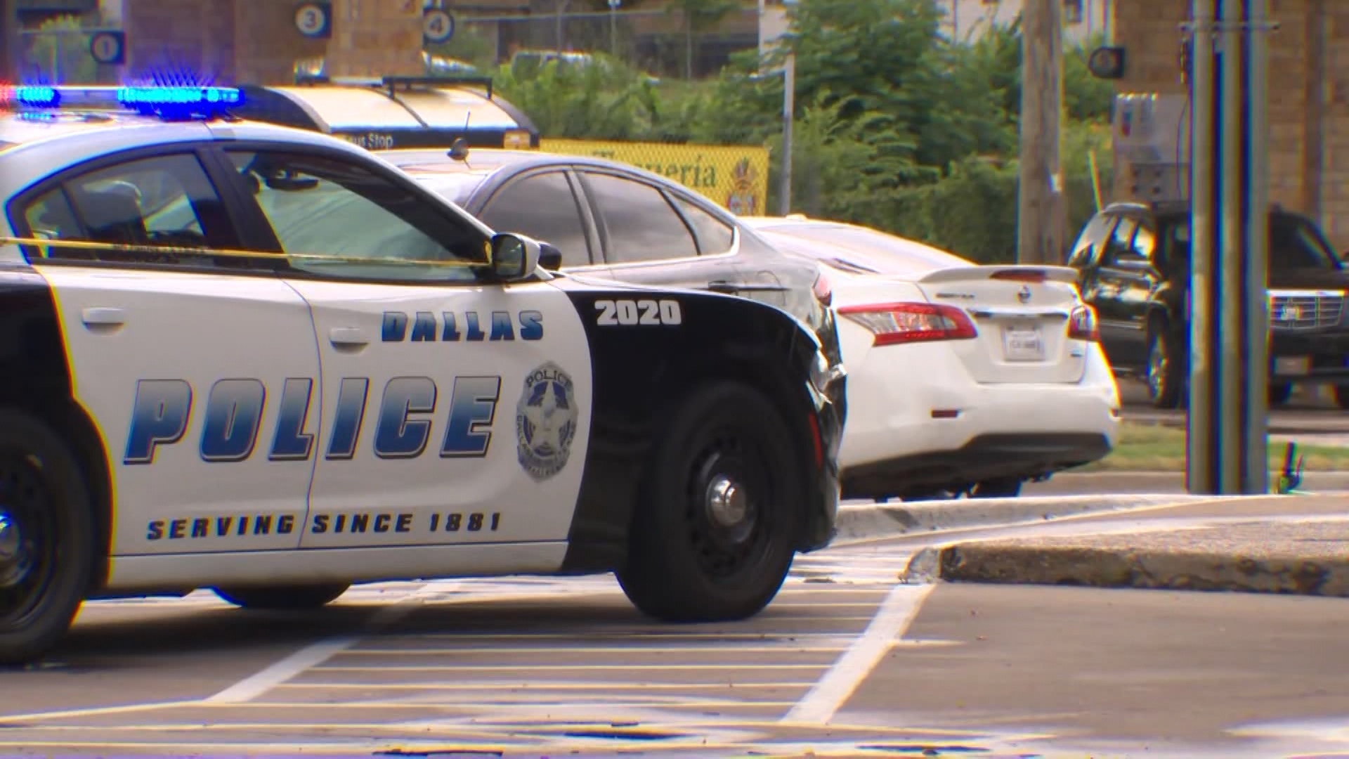Dallas, Texas: Car crashes into storage facility, 1 person killed ...