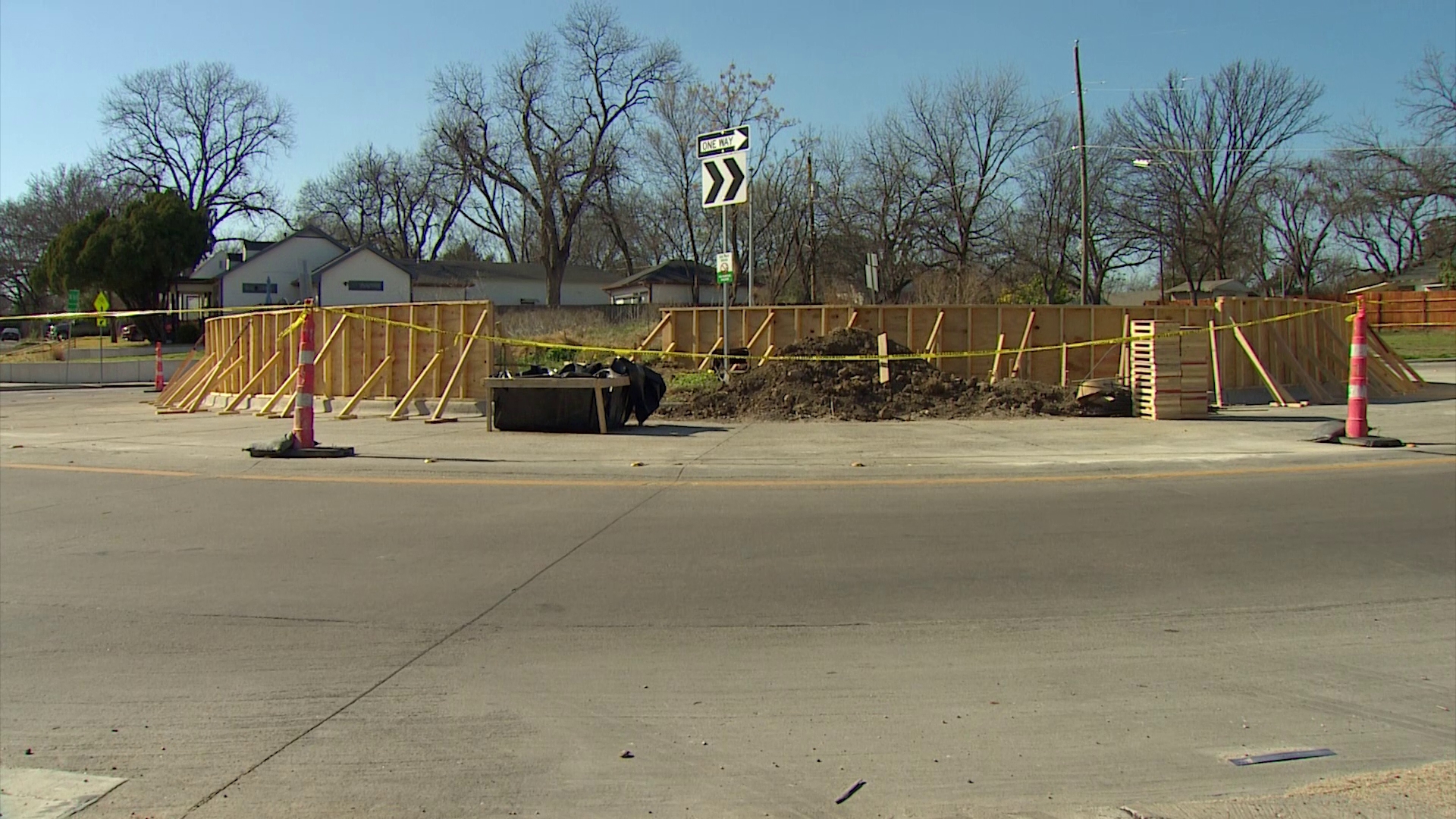 North Oak Cliff residents raise concerns after repeated crashes near ...